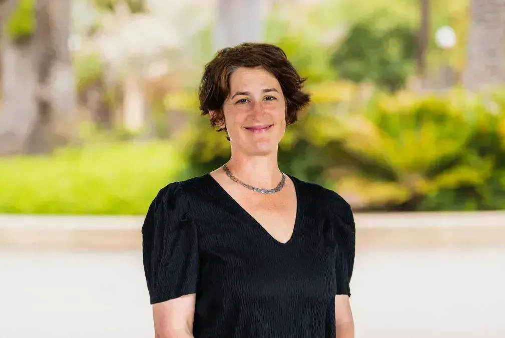 Stanford physicist aims to create materials for next-generation ...